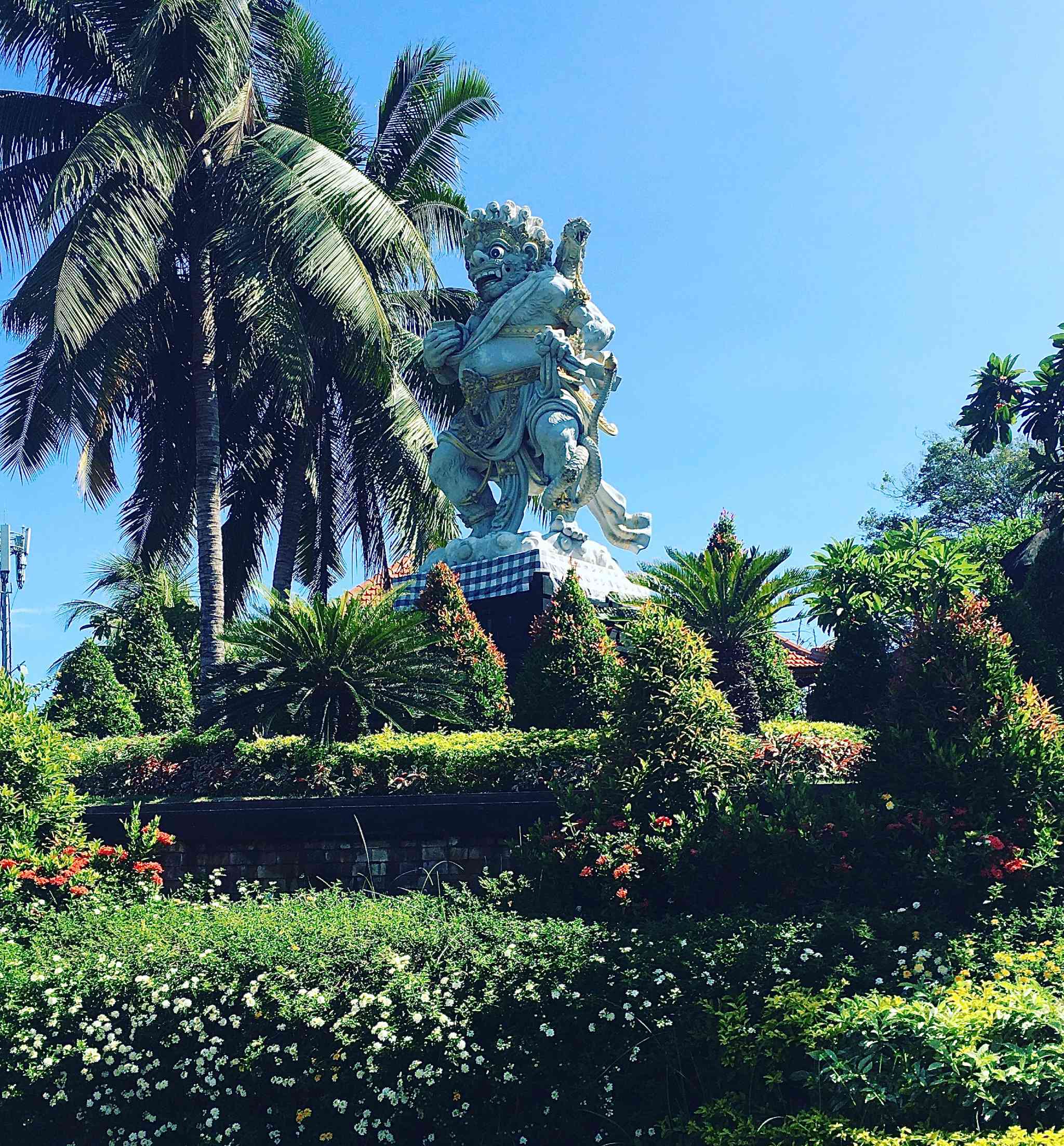 Statue of Bhuto Ijo » Bali audio guide app » VoiceMap