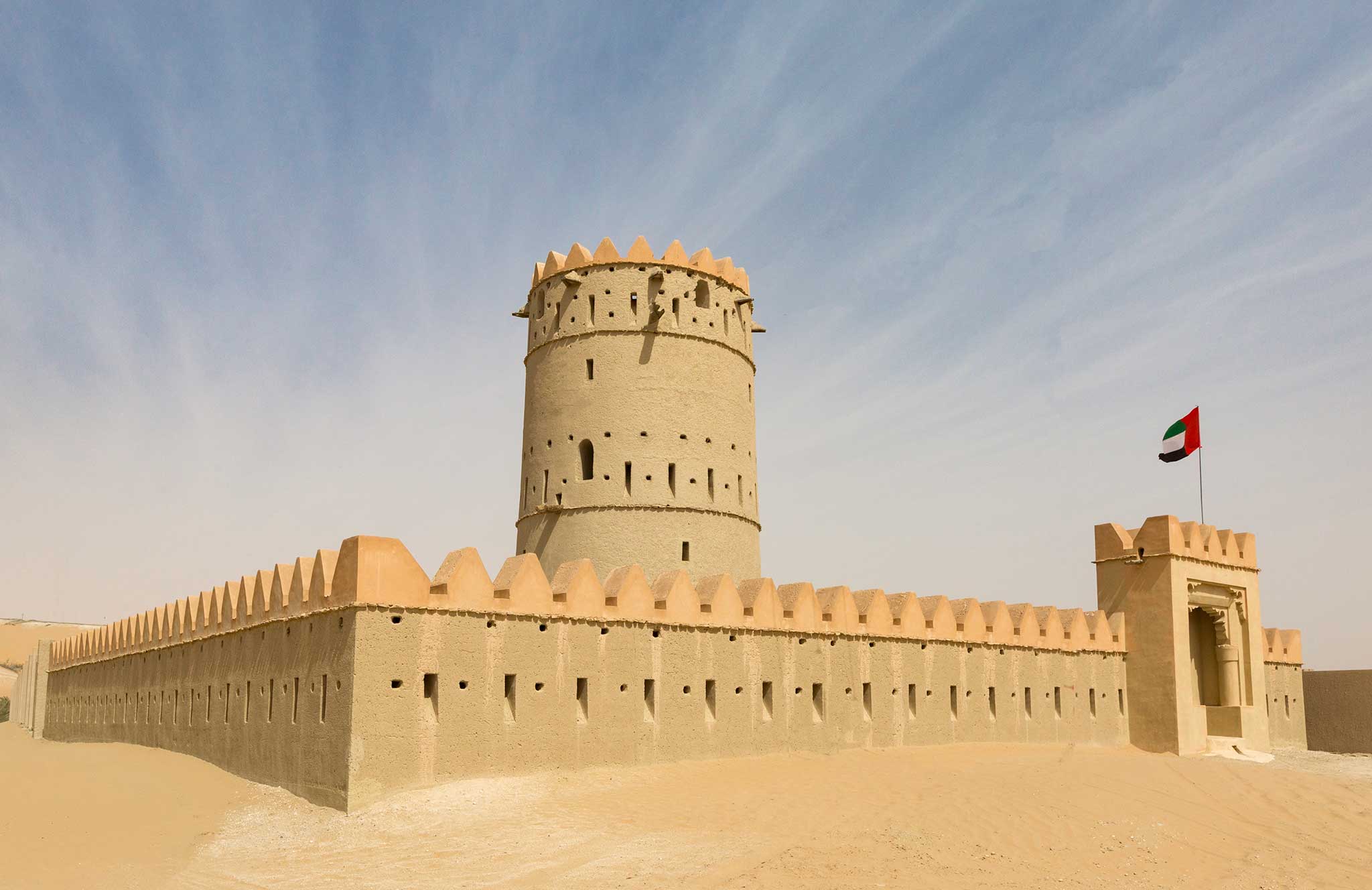 Turn off to Al Marya al-Gharbiya Fort » Liwa Oasis audio guide app ...