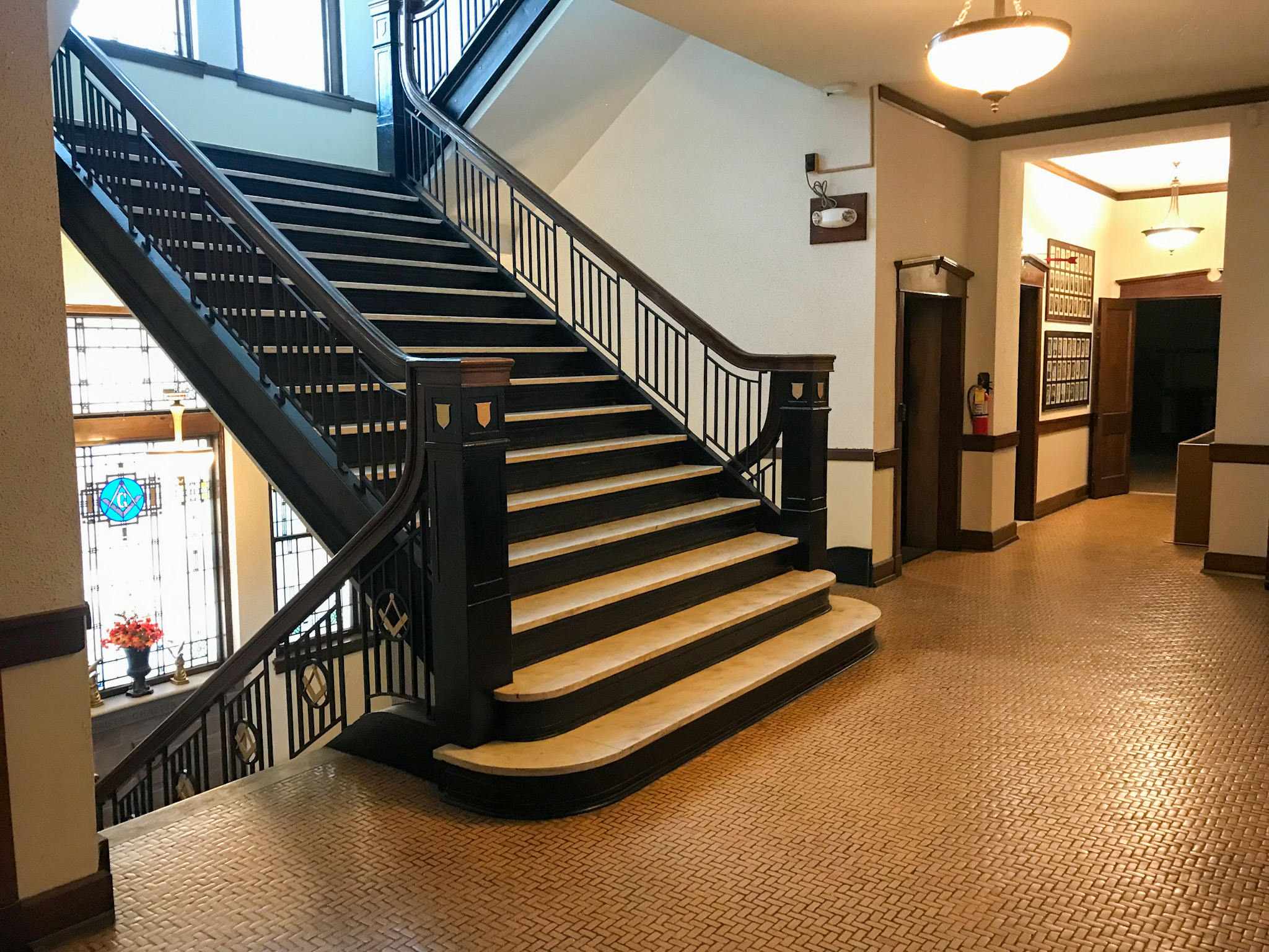Second Floor » Terre Haute, Indiana audio guide app » VoiceMap