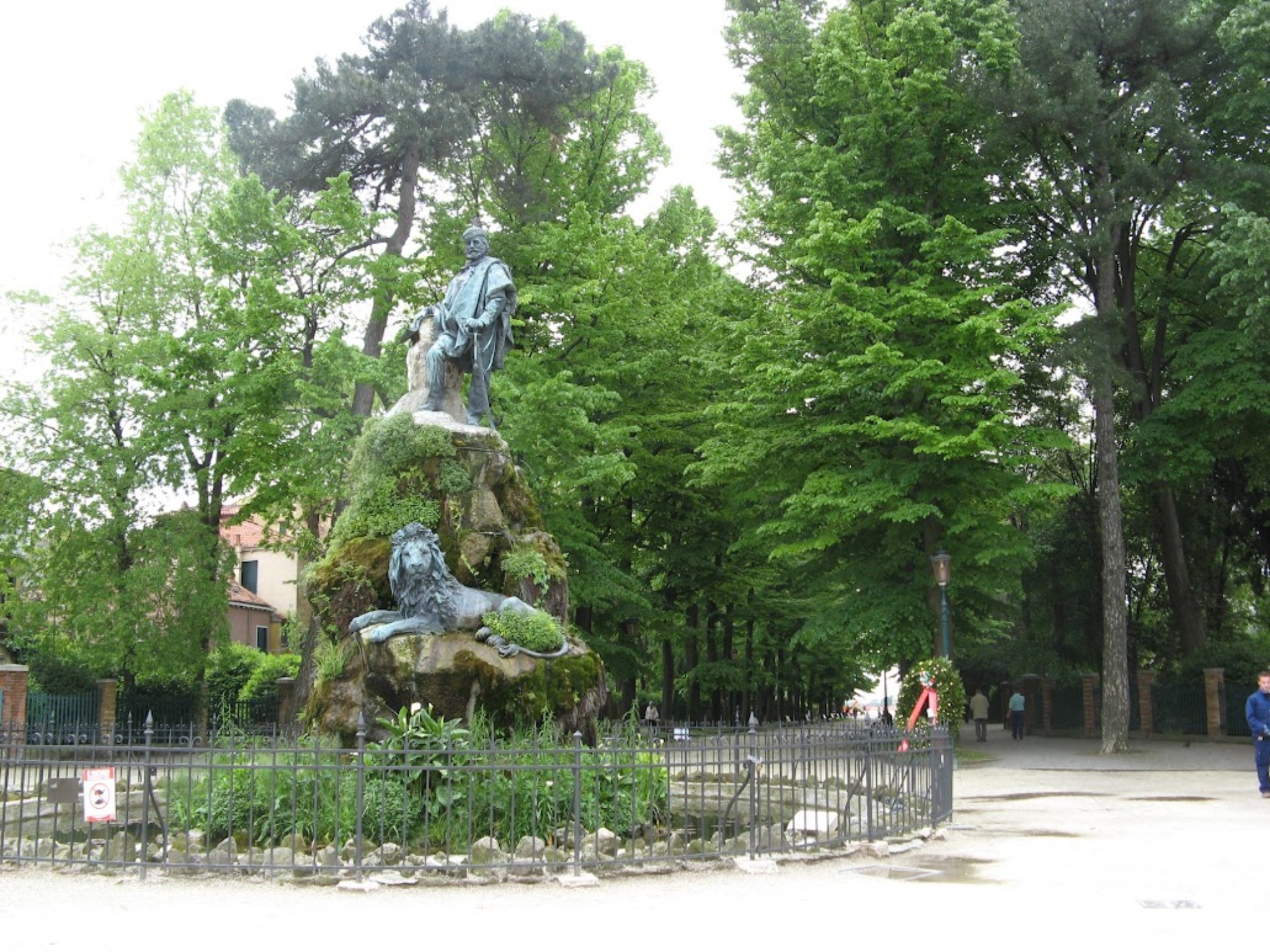 Girabaldi Venice The Majestic Giuseppe Garibaldi Monument: A Tribute
