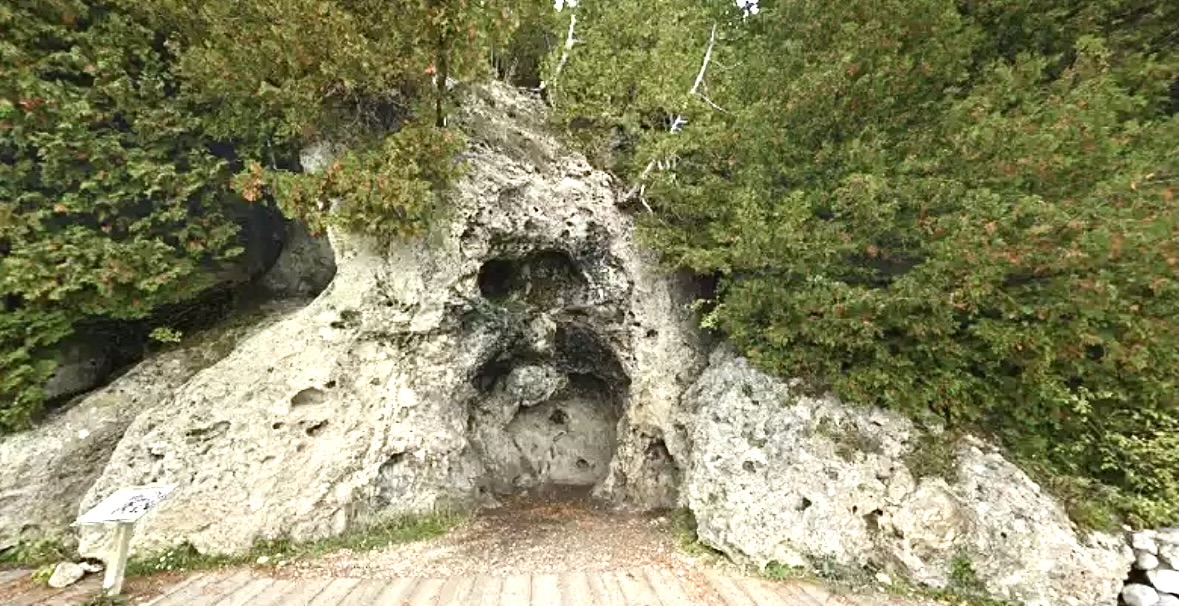 Devil's Kitchen » Mackinac Island, Michigan self-guided audio tour app ...