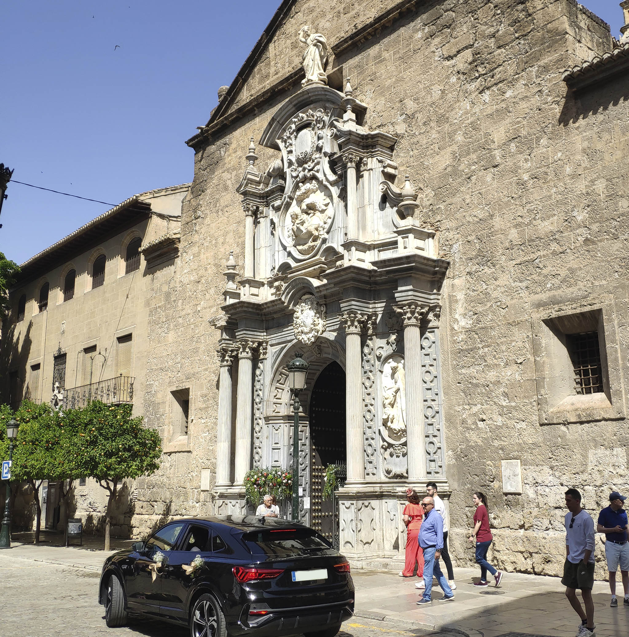 San Justo y Pastor and Plaza de la Universidad » Granada self-guided ...