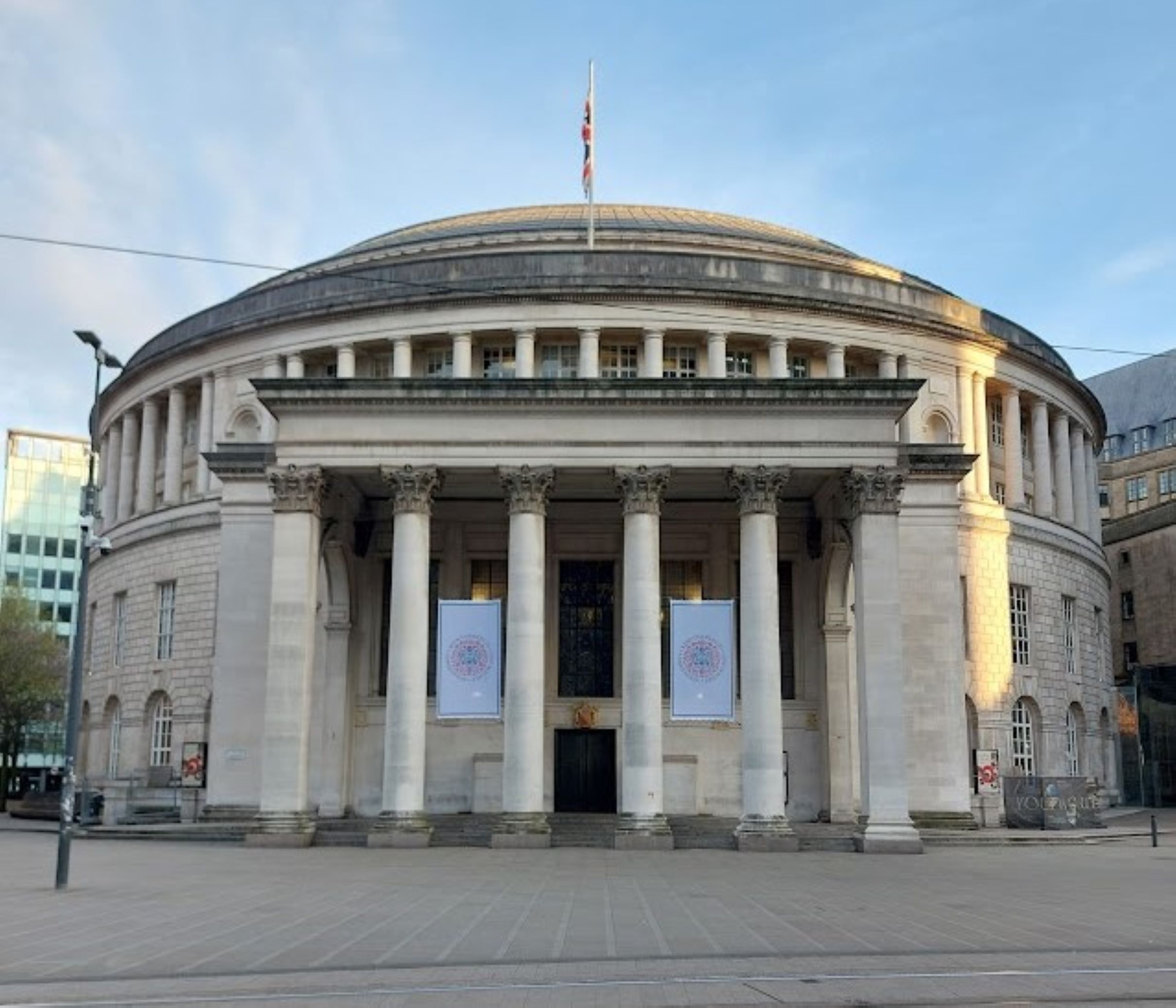 Start - Central Library » Manchester self-guided audio tour app » VoiceMap