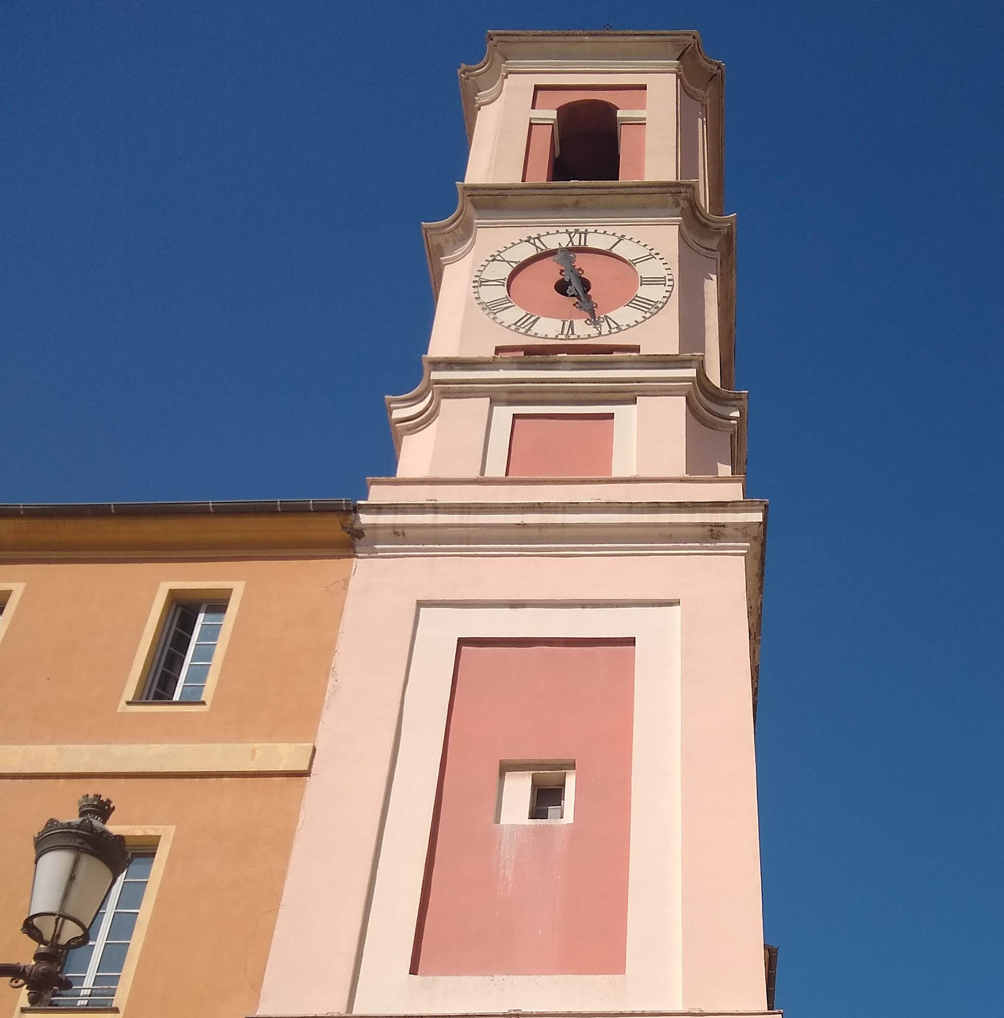 Clock Tower » Nice self-guided audio tour app » VoiceMap