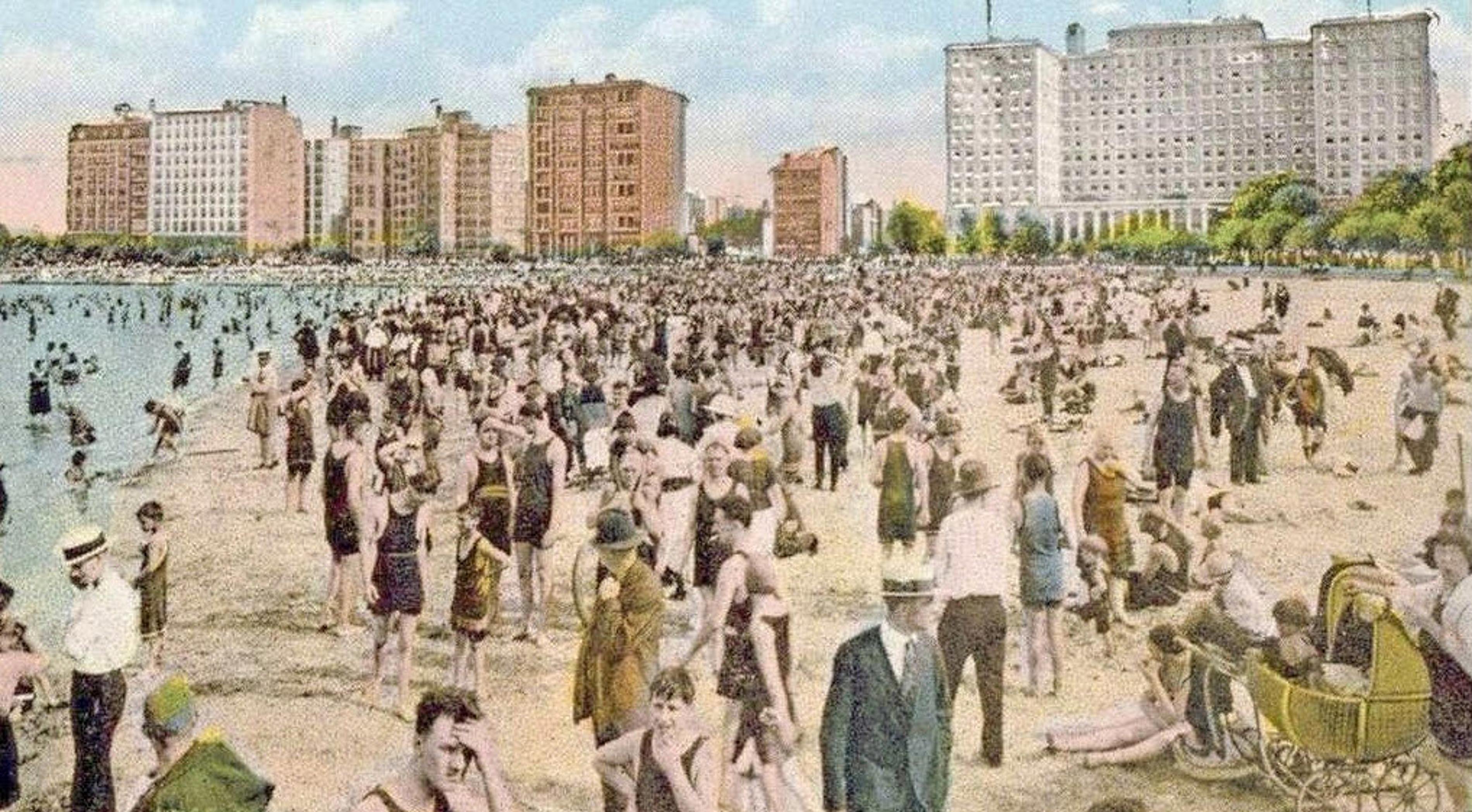 Oak Street Beach » Chicago, Illinois self-guided audio tour app » VoiceMap
