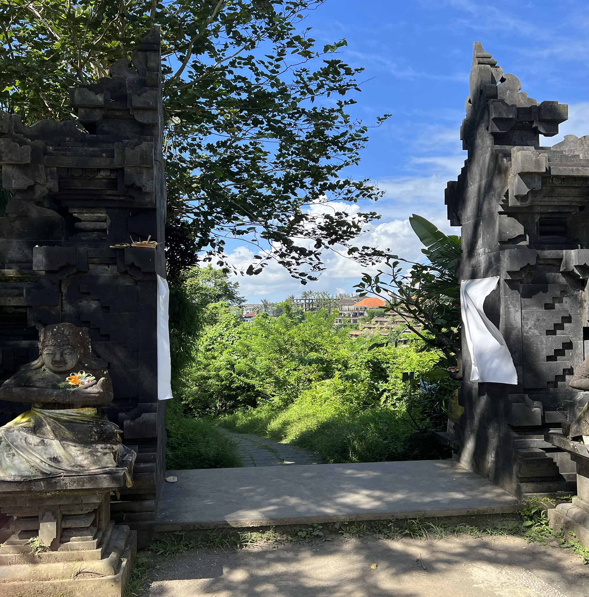 Ridgewalk end and start point 1 » Bali audio guide app » VoiceMap